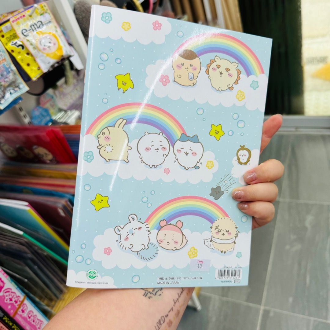 Chiikawa 填色本 Color book, 興趣及遊戲, 手作＆自家設計, 文具及工藝 - 畫作及印刷品 - Carousell