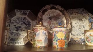 Vintage Imari Porcelain Rickshaw Pattern Decorative Big Plates ...