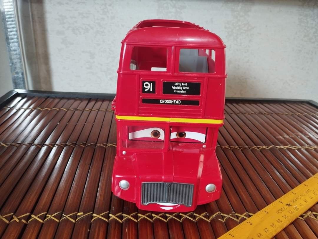 DISNEY PIXAR LONDON BUS, Hobbies & Toys, Toys & Games on Carousell
