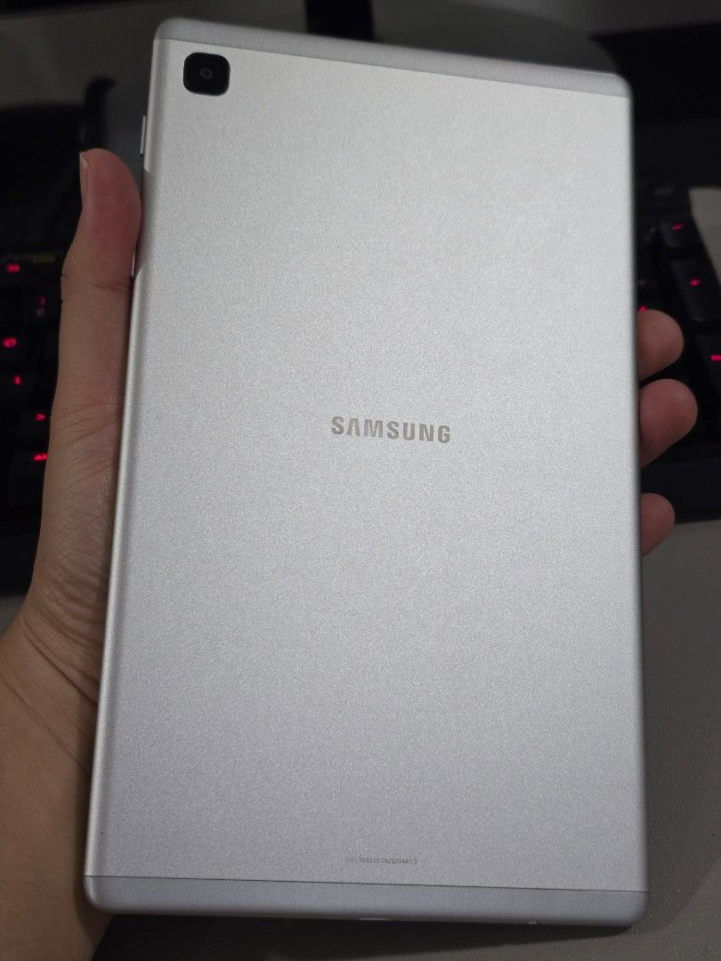 Galaxy Tab A7 Lite Wifi Silver 32GB, Mobile Phones & Gadgets, Tablets ...