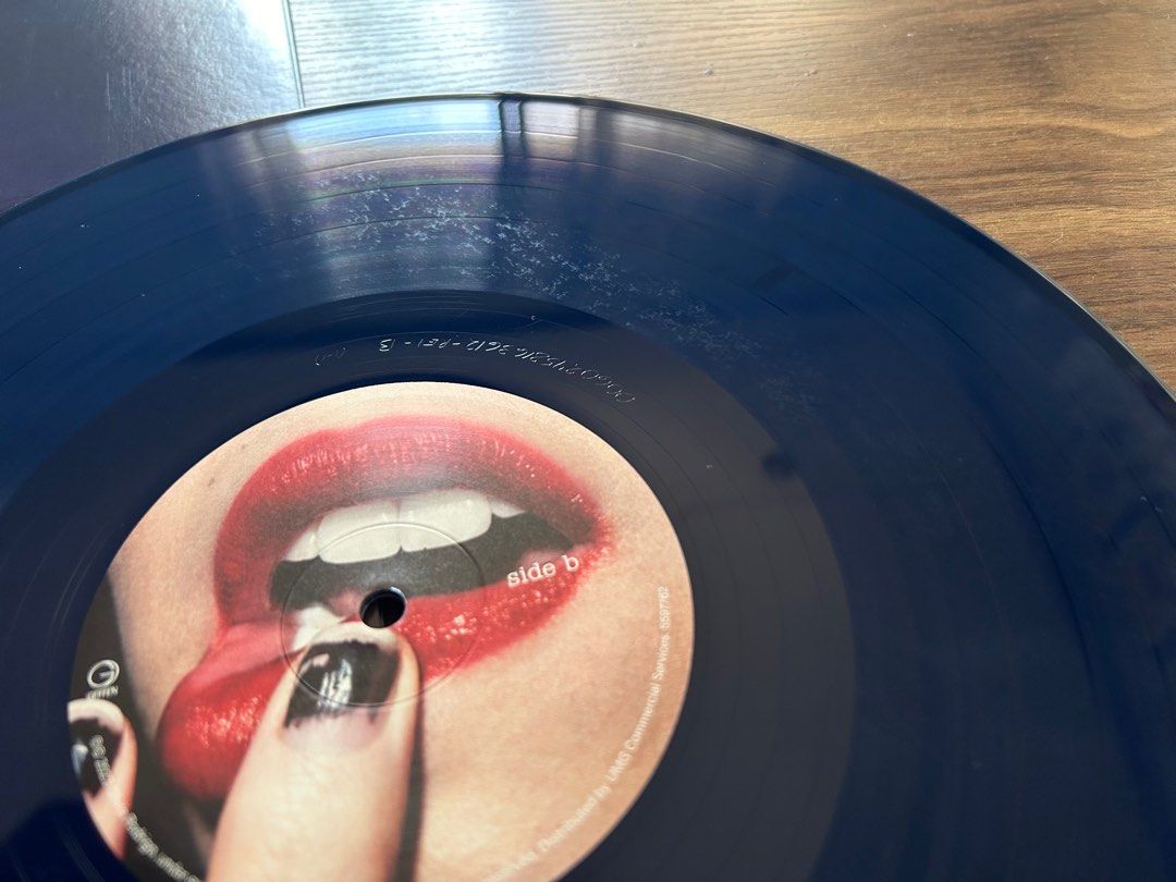 GUTS Vinyl blue Olivia rodrigo, Hobbies & Toys, Music & Media, Vinyls ...