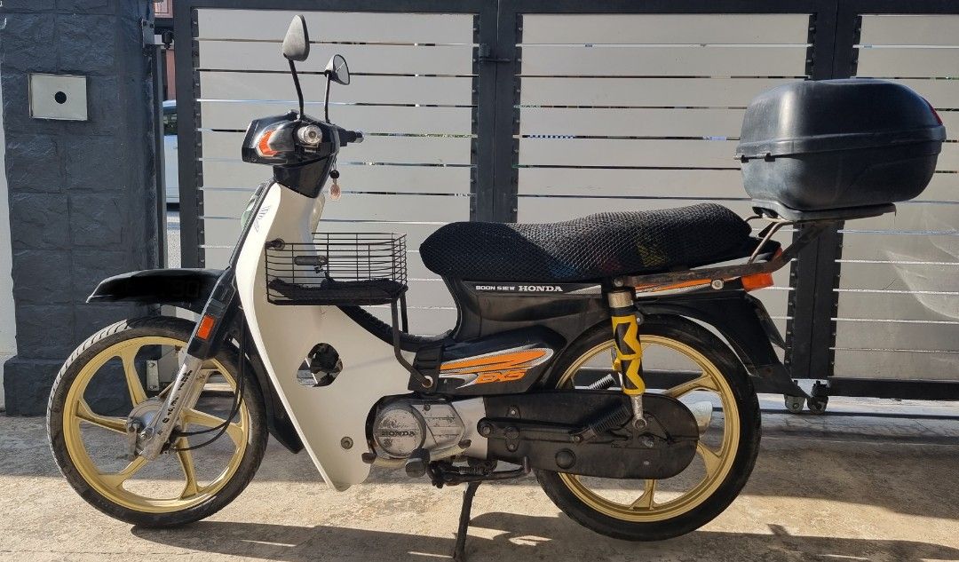 HONDA EX5 ENGINE 4 STROKE JAPAN, Motorbikes on Carousell