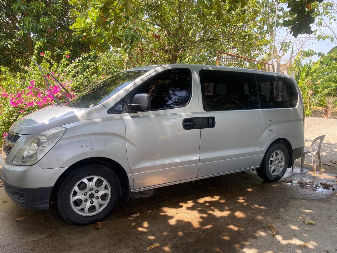 Hyundai Starex, Cars for Sale, Used Cars on Carousell