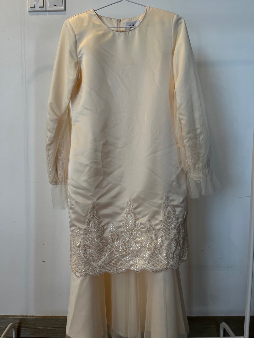 JAKEL Bridal/Nikah Kurung set, Women's Fashion, Muslimah Fashion, Baju ...