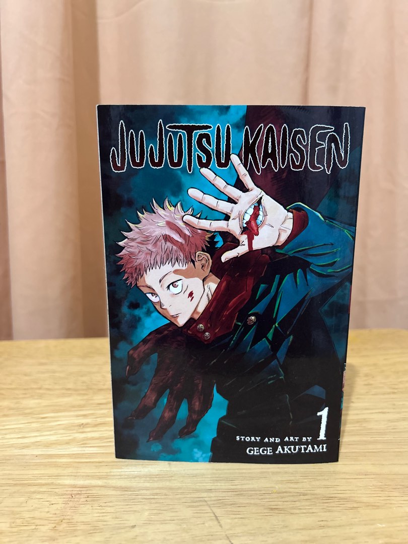 Jujutsu Kaisen Volume 1, Hobbies & Toys, Books & Magazines, Comics ...