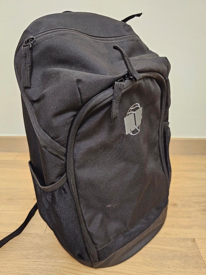 HF Backpack. [Brand New], Men's Fashion, Bags, Backpacks on Carousell