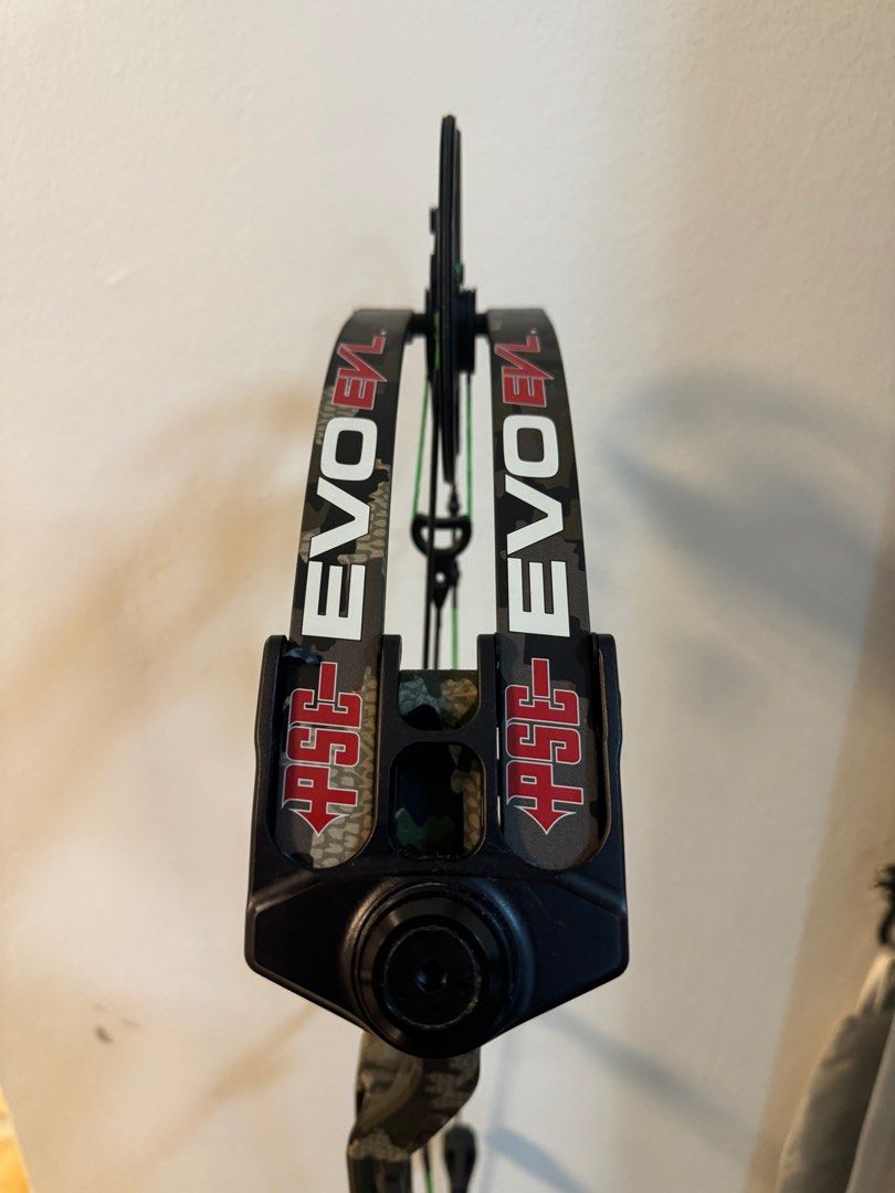 Pse Evo EVL 34 SE compound bow , Sports Equipment, Other Sports ...