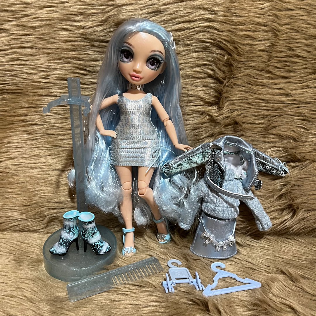 Rainbow High Doll Gabriella Icely with Complete Accessories, Hobbies ...