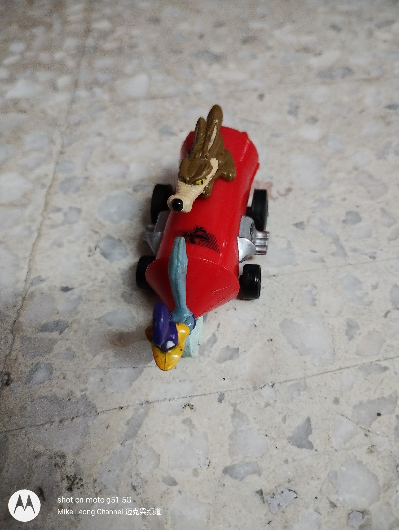 Road Runner Rocket 1990 Toy Warner Bros, Hobbies & Toys, Collectibles ...