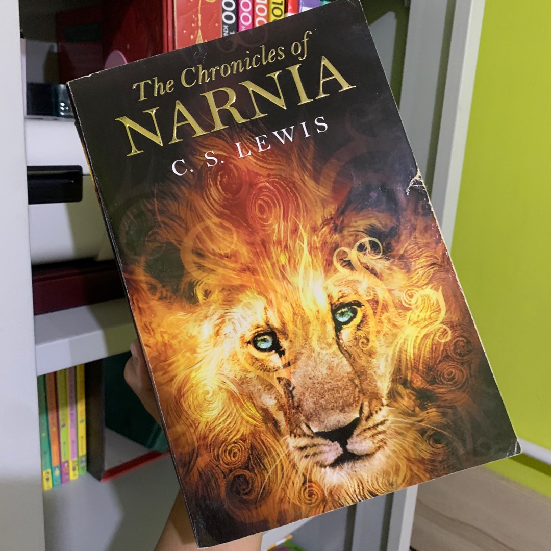 The Chronicles of Narnia CS Lewis, Hobbies & Toys, Books & Magazines ...