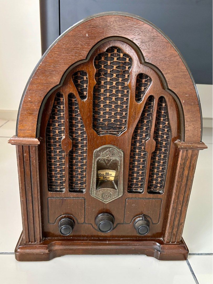 Vintage Radio RCA RP-3895, Hobbies & Toys, Collectibles & Memorabilia ...