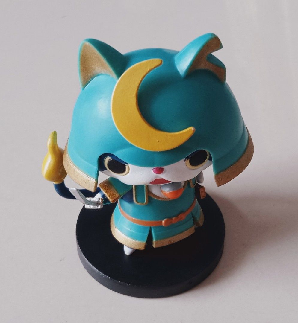 Yokai Watch Bushinyan Figure, Hobbies & Toys, Toys & Games on Carousell