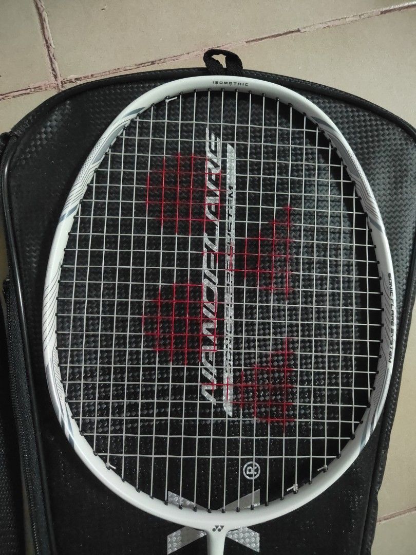 Yonex nanoflare nextage, Sports Equipment, Other Sports Equipment and ...
