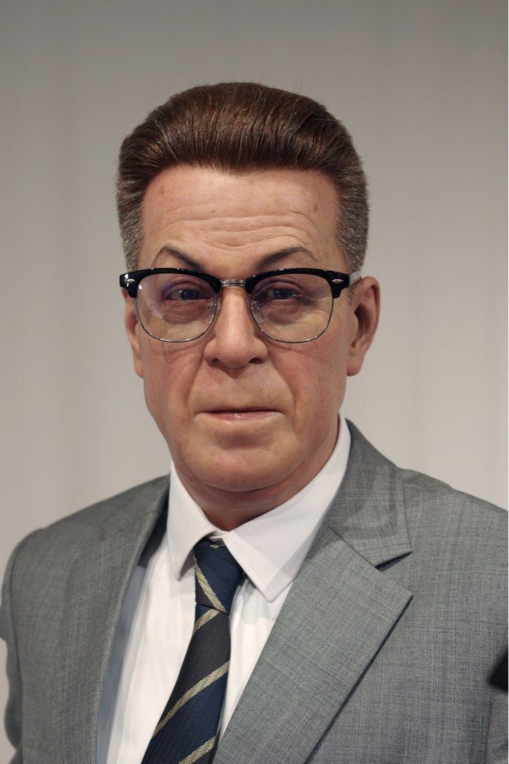 168cm Percy Spencer Life Size Statue Wax Figure Inventor Of Microwave ...