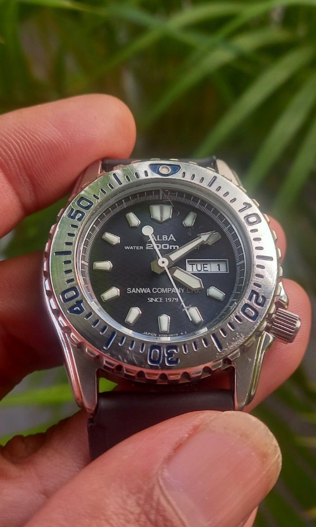 ALBA scuba diver sanwa company, Fesyen Pria, Jam Tangan di Carousell