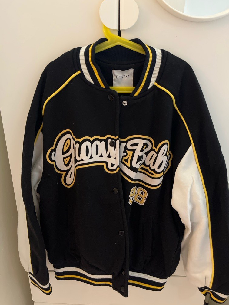 Bershka varsity jacket, Women's Fashion, Coats, Jackets and Outerwear ...