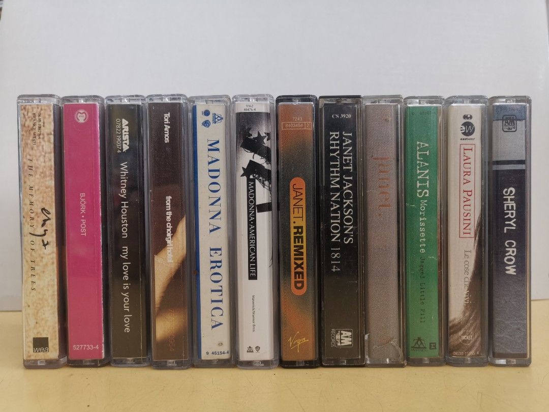 (Cassette) ENYA BJORK WHITNEY HOUSTON TORI AMOS MADONNA JANET JACKSON ...