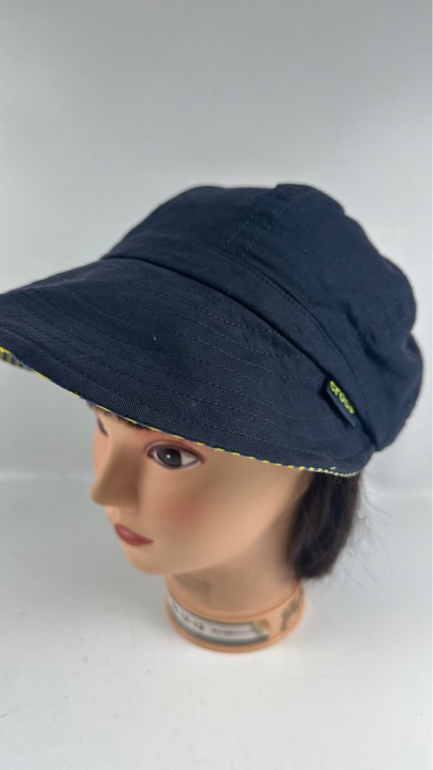 Crocs hat, Men's Fashion, Watches & Accessories, Cap & Hats on Carousell