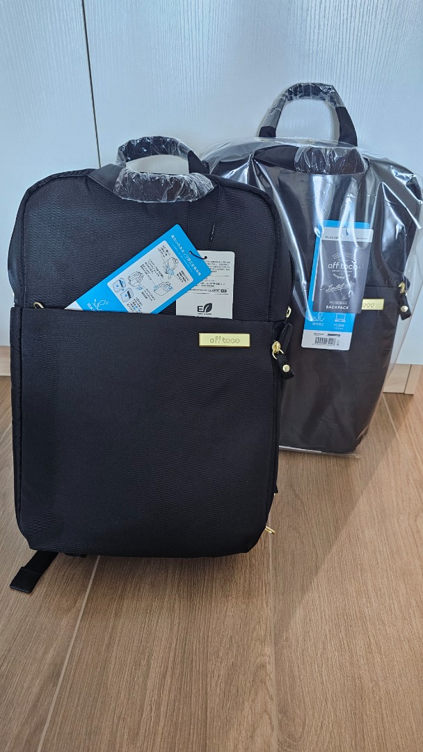 Elecom - off toco 休閒背包 黑色 金色 限量版 Limited Edition, 女裝, 手袋及銀包, 背囊 - Carousell