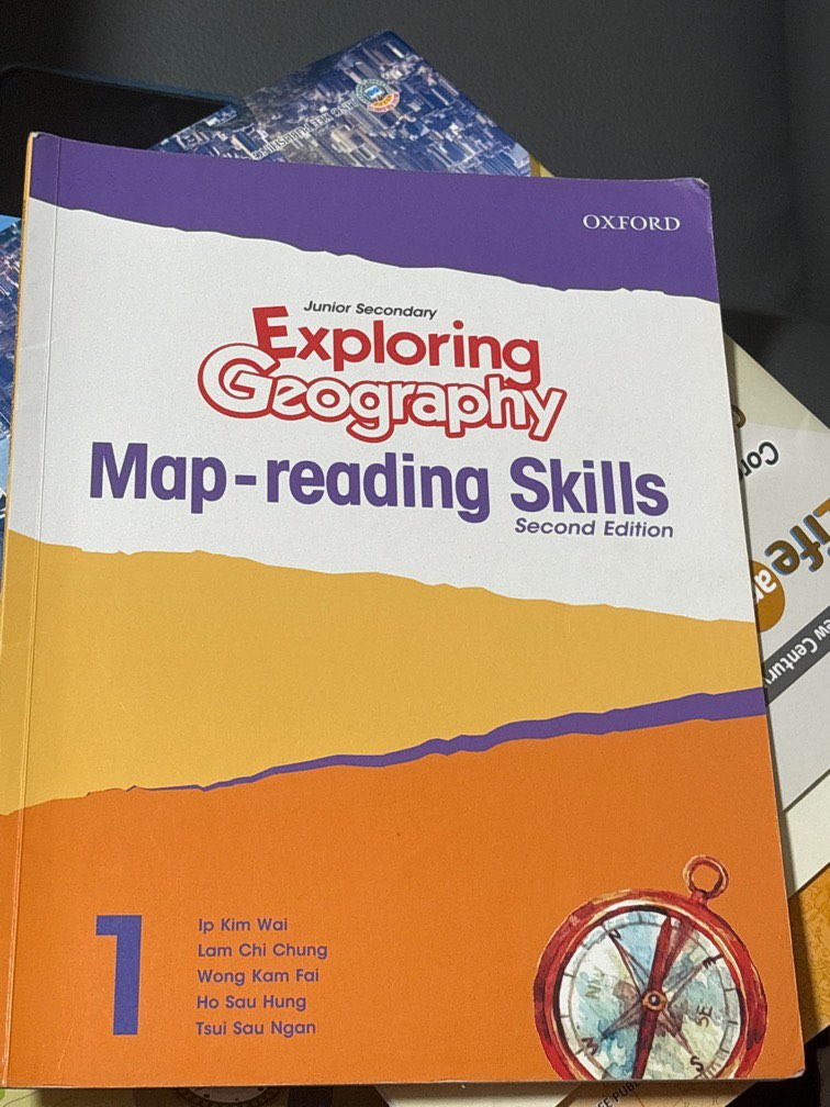 Exploring Geography map-reading skills 1/2, 興趣及遊戲, 書本 & 文具, 教科書 - Carousell