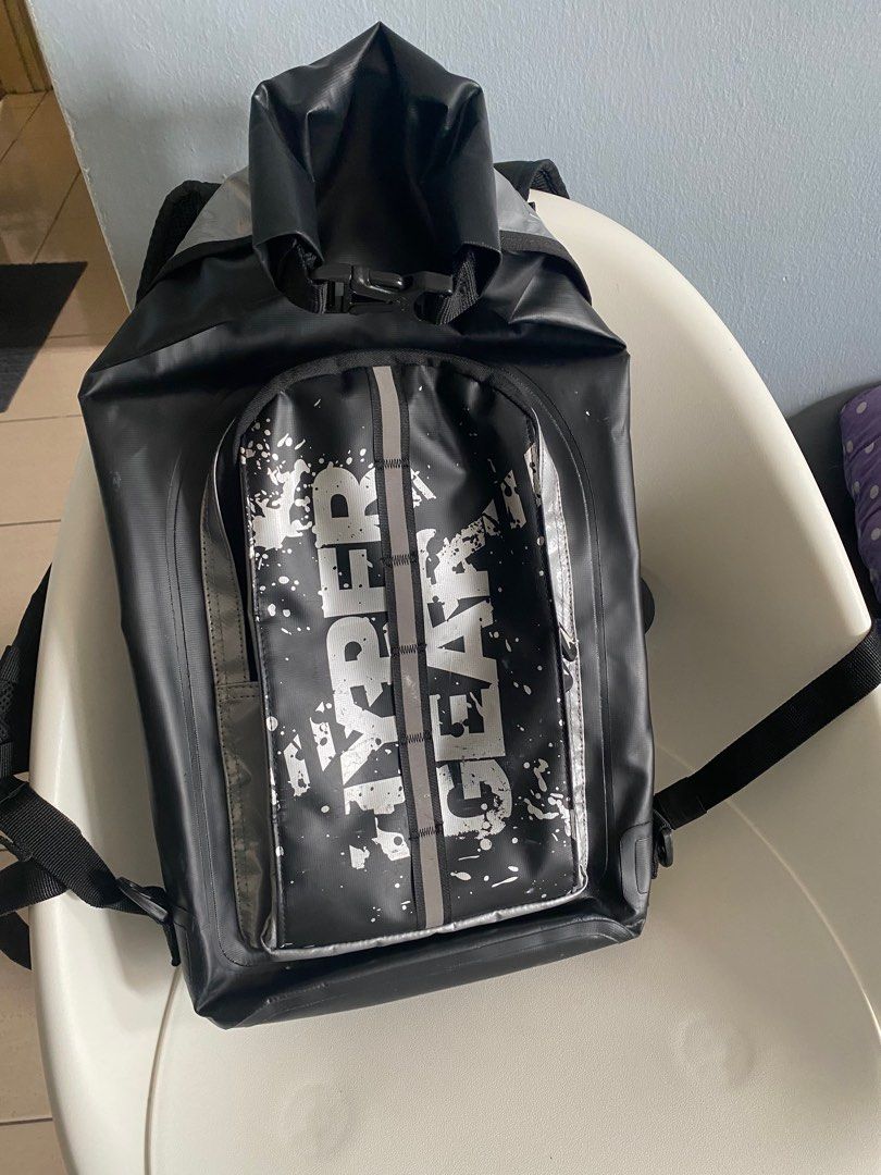 HYPERGEAR DRY PAC COMPACT 20L, Men's Fashion, Bags, Backpacks on Carousell