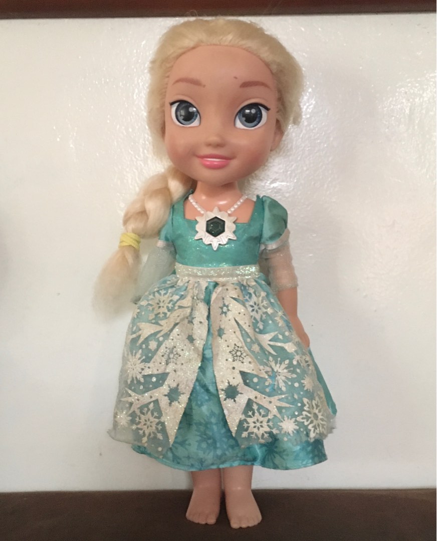 Jakss Pacific Elsa Light up & Sounds (Untested), Hobbies & Toys, Toys ...