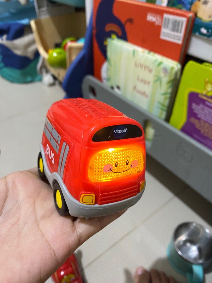 Mobil vtech bus, Bayi & Anak, Mainan & Baby Walker di Carousell
