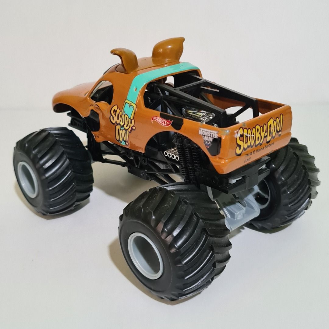 Monster Jam Scooby-Doo 1:24 scale (approx. 7 inches), Hobbies & Toys ...