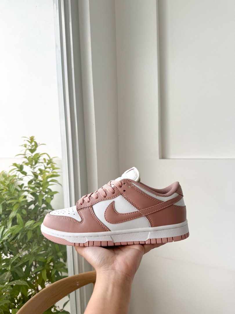 Nike Dunk Low Rose Whisper US 7 womens, Women's Fashion, Footwear ...