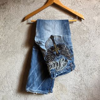 Red Pepper Denim Pants, Men's Fashion, Bottoms, Jeans on Carousell