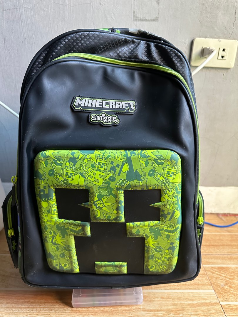Smiggle Minecraft trolly bag, Babies & Kids, Babies & Kids Fashion on ...