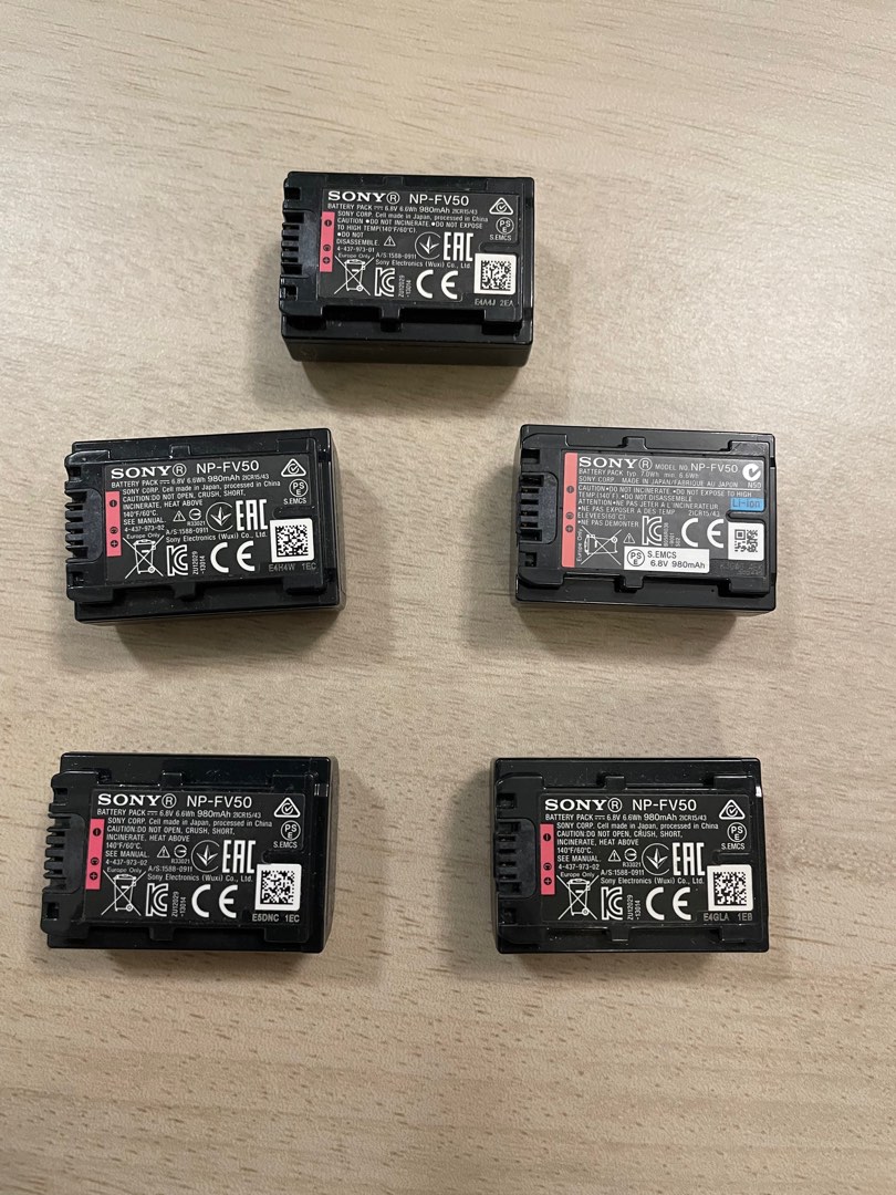 Sony NP-FV50 batteries @HK$50 each, 攝影器材, 攝影配件, 電池及充電器 - Carousell