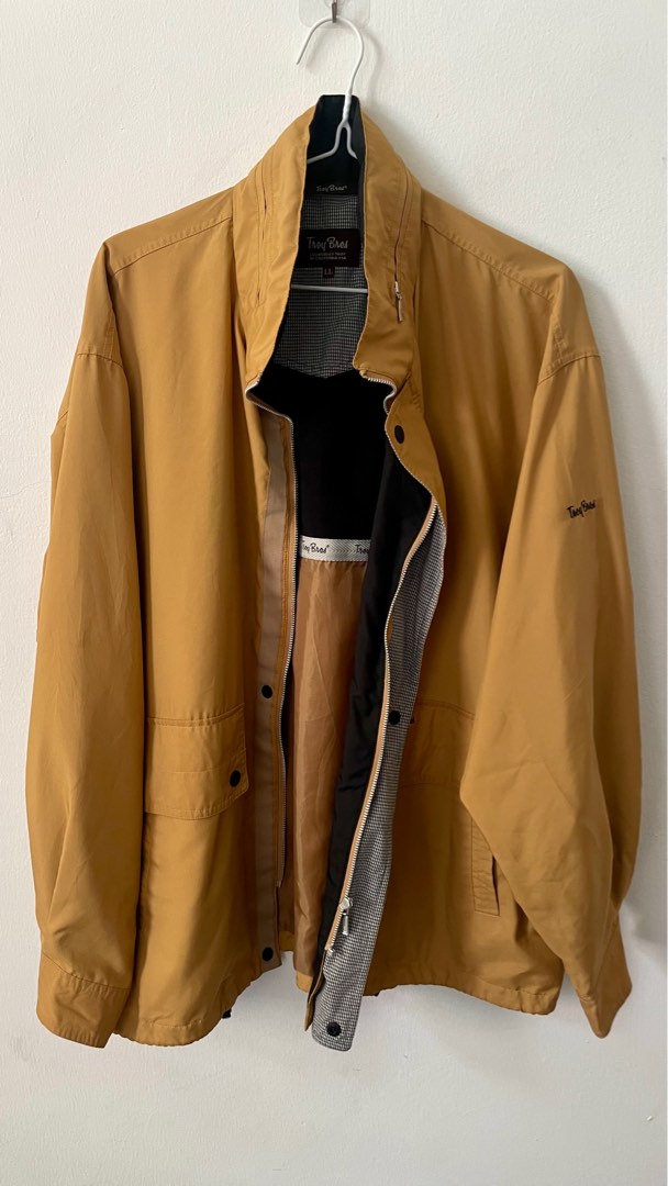 TROY BROS JACKET ZIP IVORY (L/XL), Men's Fashion, Coats, Jackets and Outerwear on Carousell