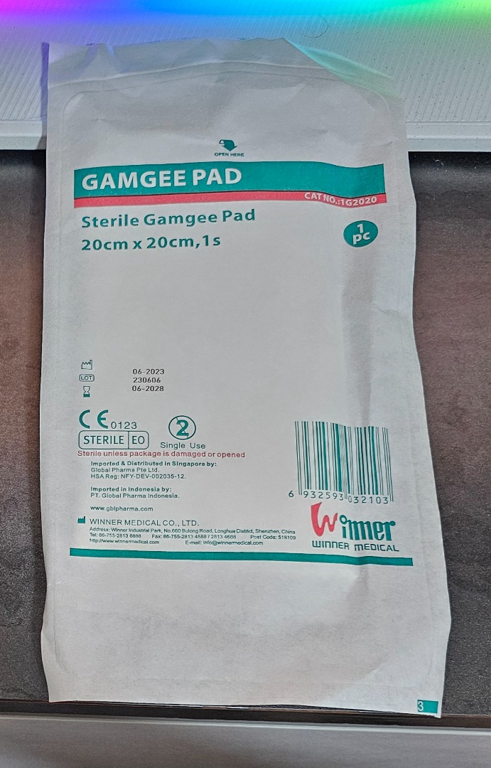 Winner Medical Sterile Gamgee Pad 20cm × 20cm, Health & Nutrition ...