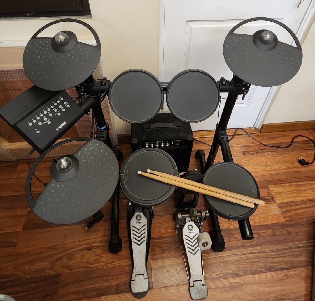 Yamaha DTX-450K electronic drum set with Boston amplifier [buyer pickup ...