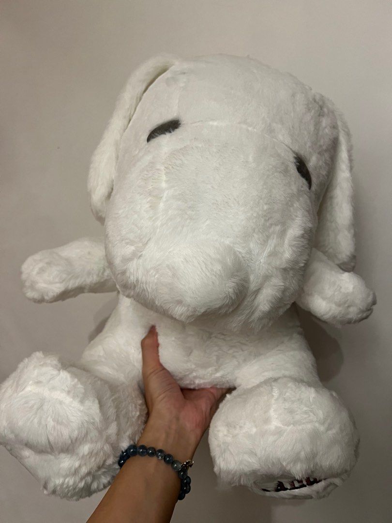 Big Snoopy Plushie, Hobbies & Toys, Toys & Games on Carousell
