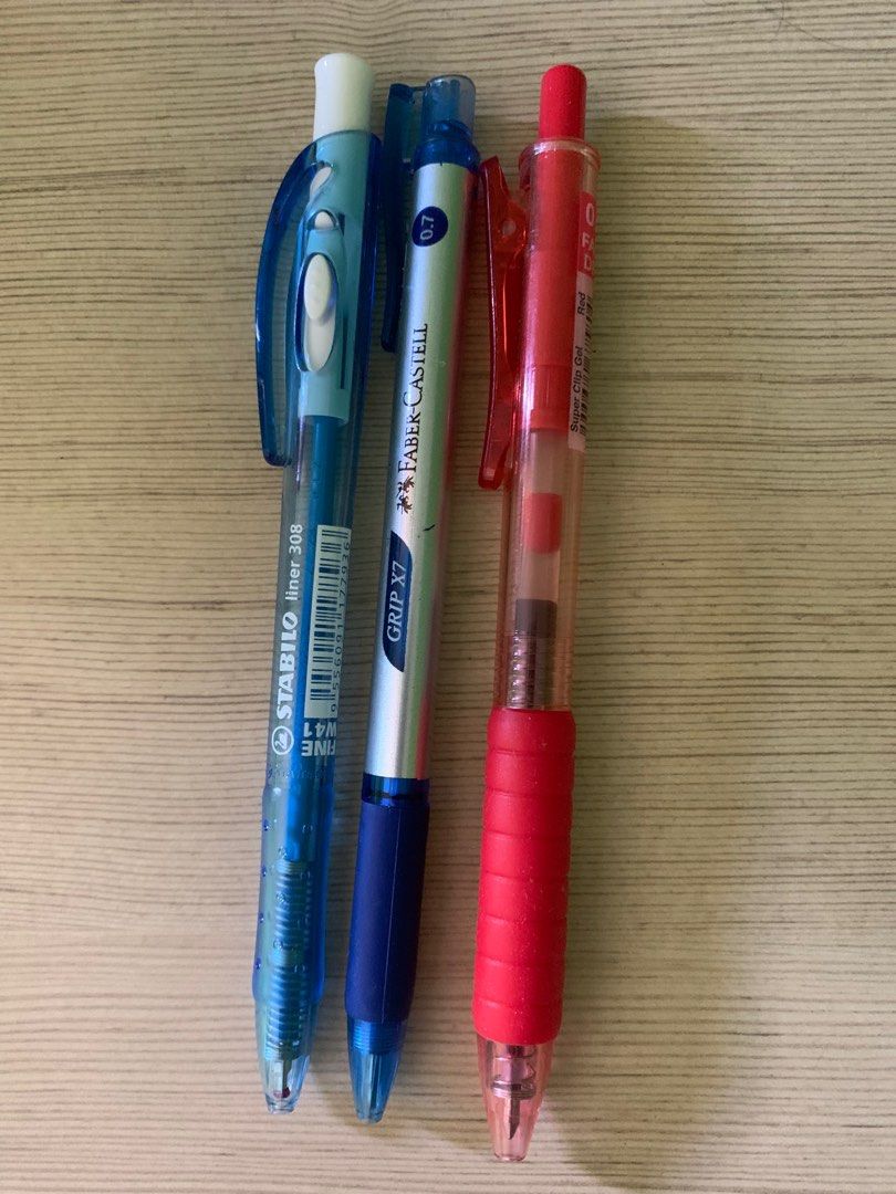 Blue and Red pens, Hobbies & Toys, Stationery & Craft, Stationery ...