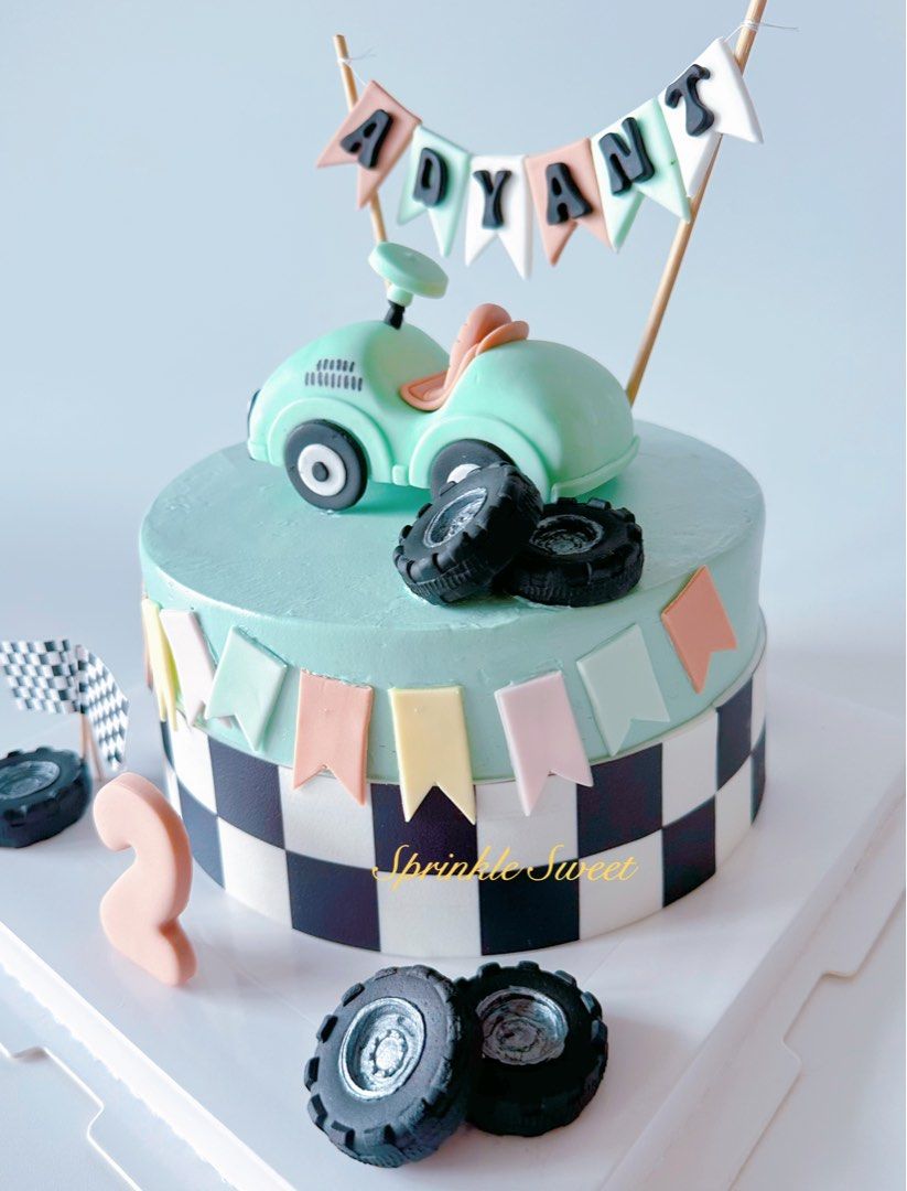 Car theme birthday cake/ Sports car/ Customised cake, Food & Drinks ...