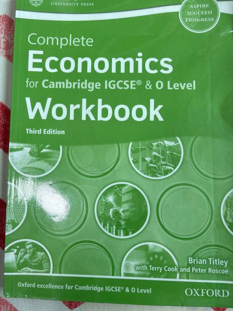 Complete economics workbook - for Cambridge IGCSE and O-level, Hobbies & Toys, Books & Magazines ...