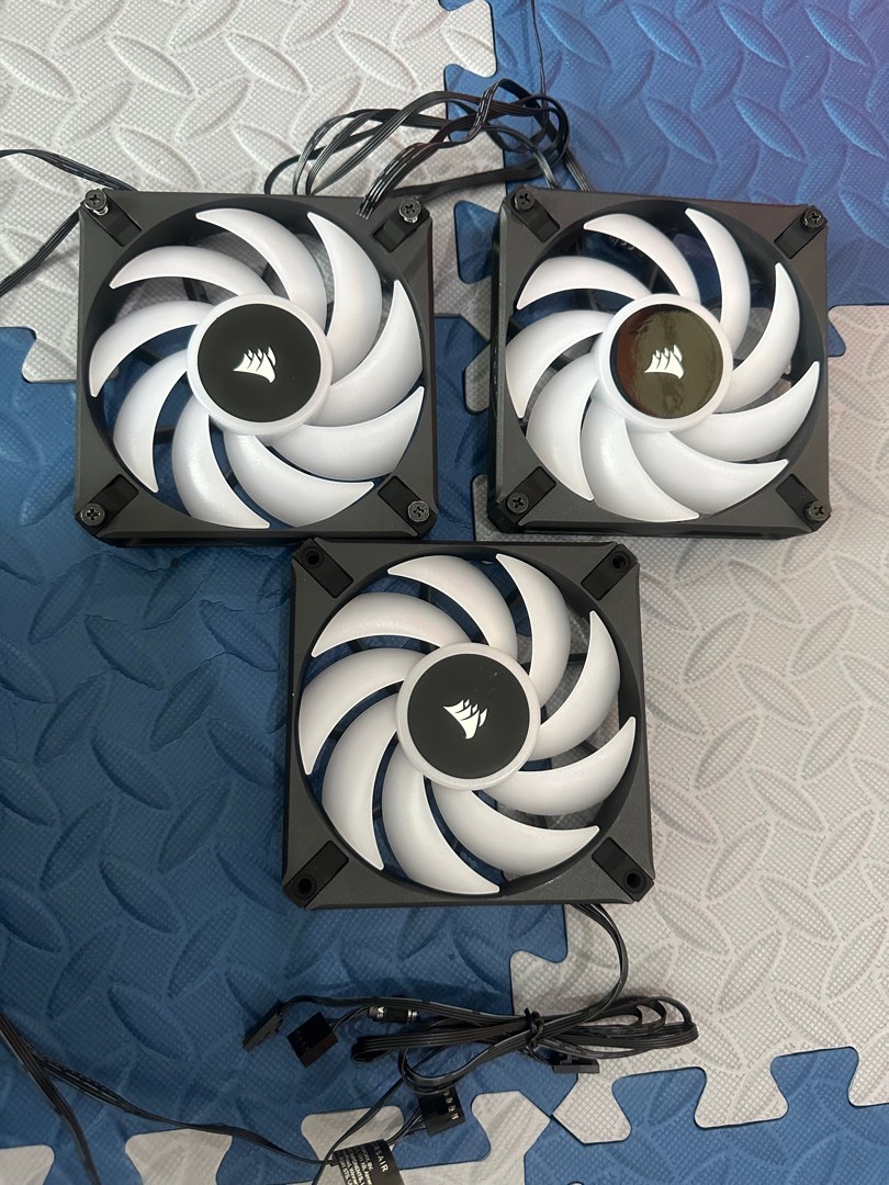 Corsair AF120 RGB Elite Fans 3in1, Computers & Tech, Parts ...