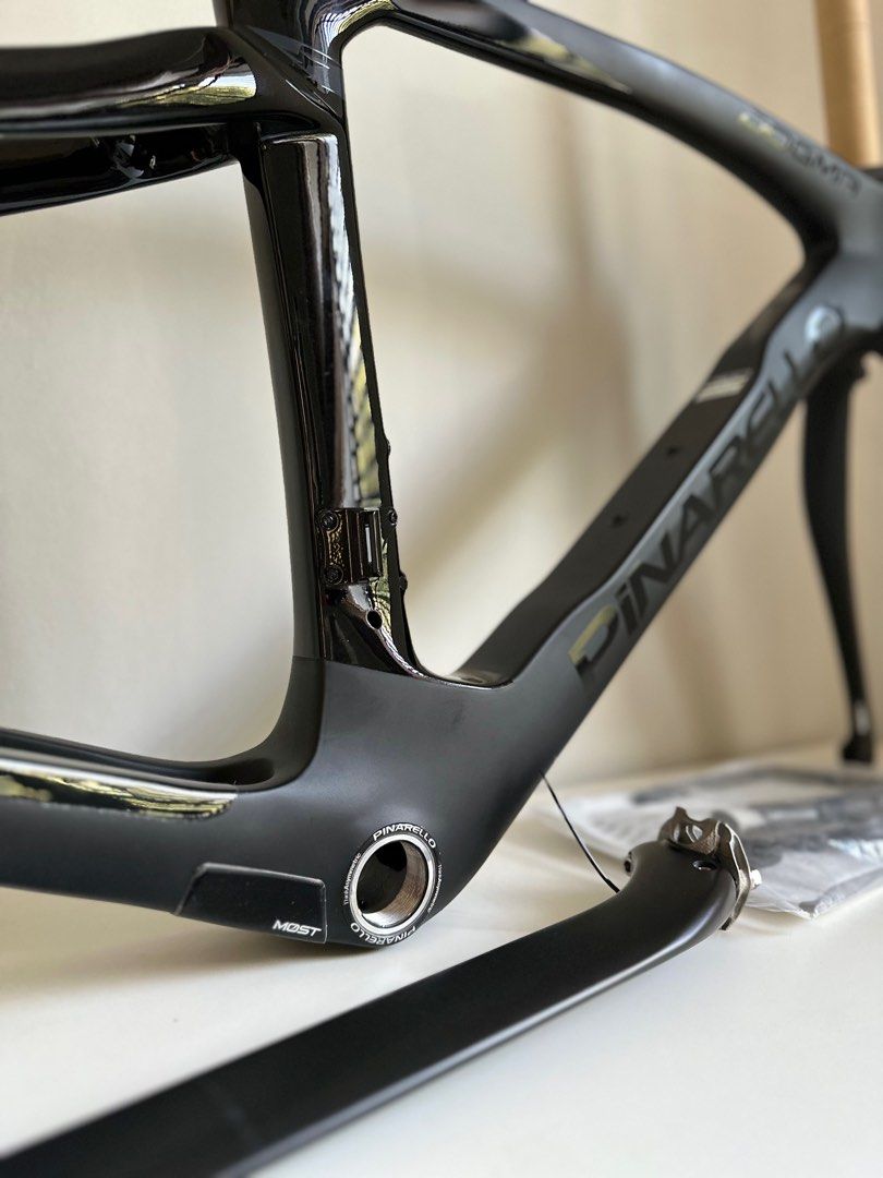 Frameset Pinarello Dogma F rim brake, Olah Raga, Sepeda di Carousell