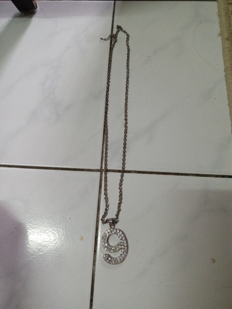 Necklace rm15 satu gambar, Women's Fashion, Jewelry & Organisers, Necklaces on Carousell