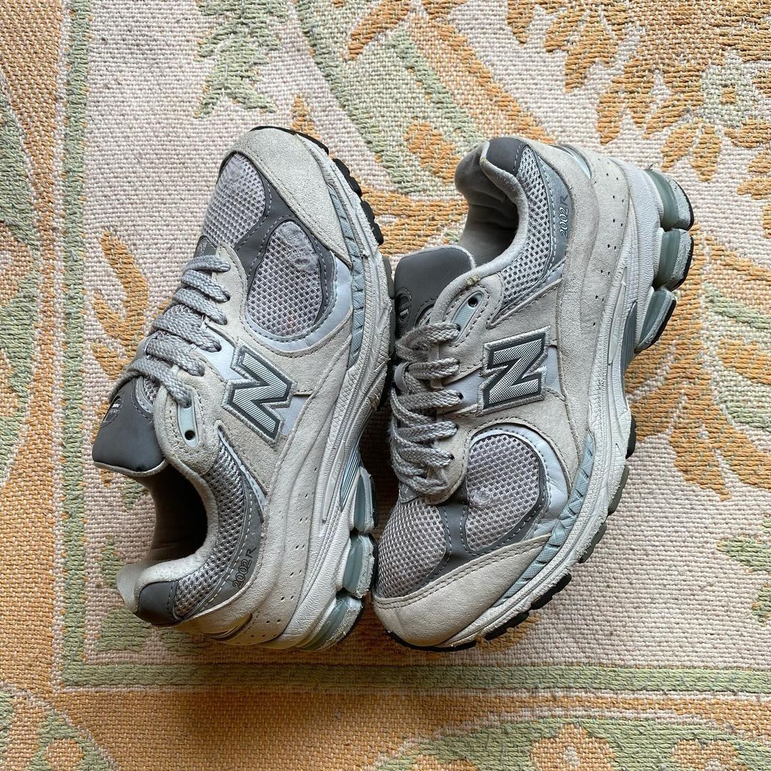 NEW BALANCE 2002R GREY, Women's Fashion, Footwear, Sneakers on Carousell