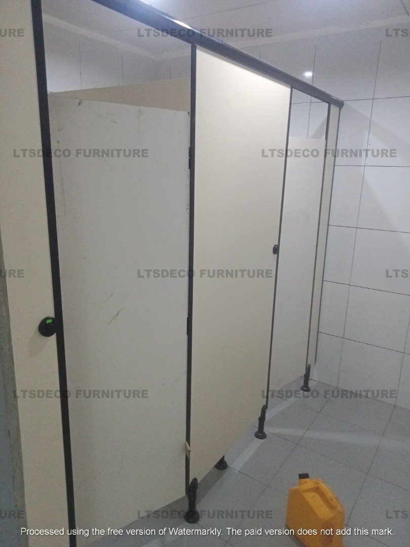 NEW CR PARTITIONS / TOILET PARTITION OFFICE MODULAR DIVIDER OFFICE ...