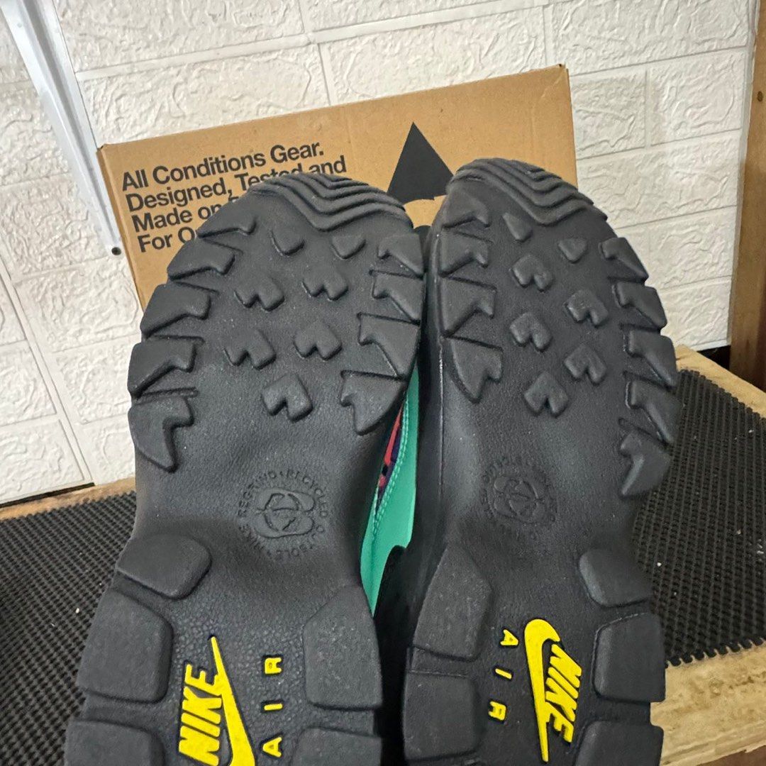 Nike ACG air mada light meta, Fesyen Pria, Sepatu , Sneakers di Carousell