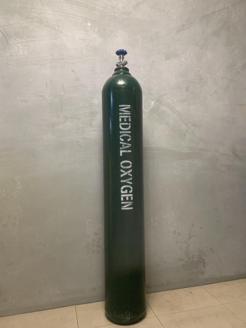 Oxygen Tank (50 lbs), Health & Nutrition, Medical Supplies & Tools on ...