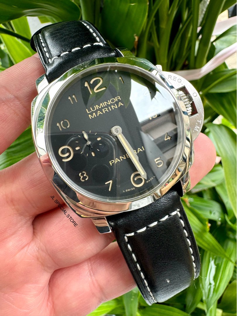 Panerai Luminor PAM359, Luxury, Watches on Carousell