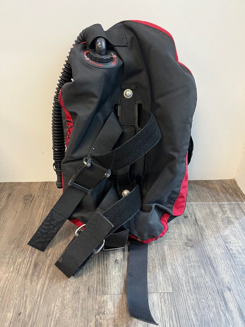 SCUBA diving Hollis Wing bcd, Sports Equipment, Other Sports Equipment ...
