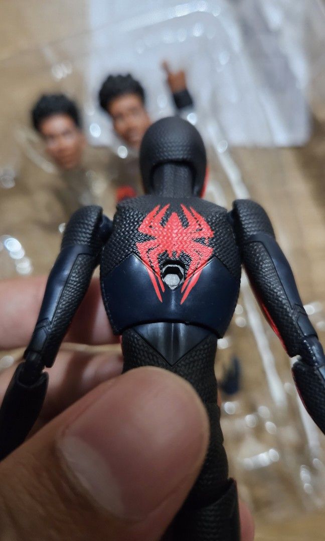 SHF Figuarts Miles and Gwen, Hobbies & Toys, Toys & Games on Carousell