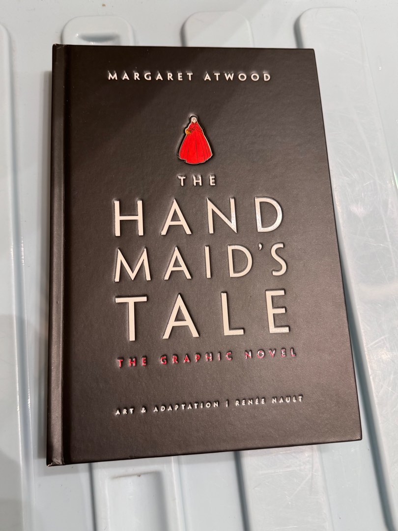 The Handmaid’s Tale Graphic Novel by Margaret Atwood, Hobbies & Toys ...
